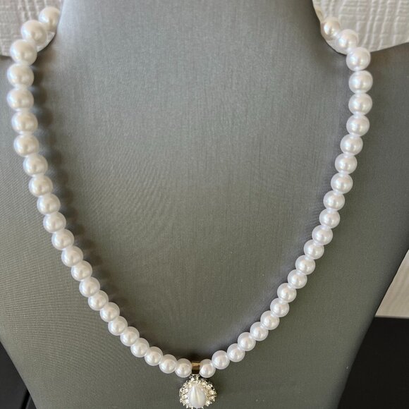 Jewelry | Nwot Pearl Necklace With Single Hanging Pearl With Crystaline ...